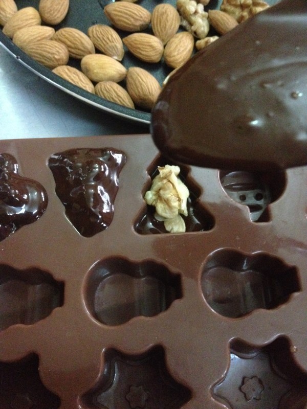 Nut Filled Chocolates – Home made | Dosaikal