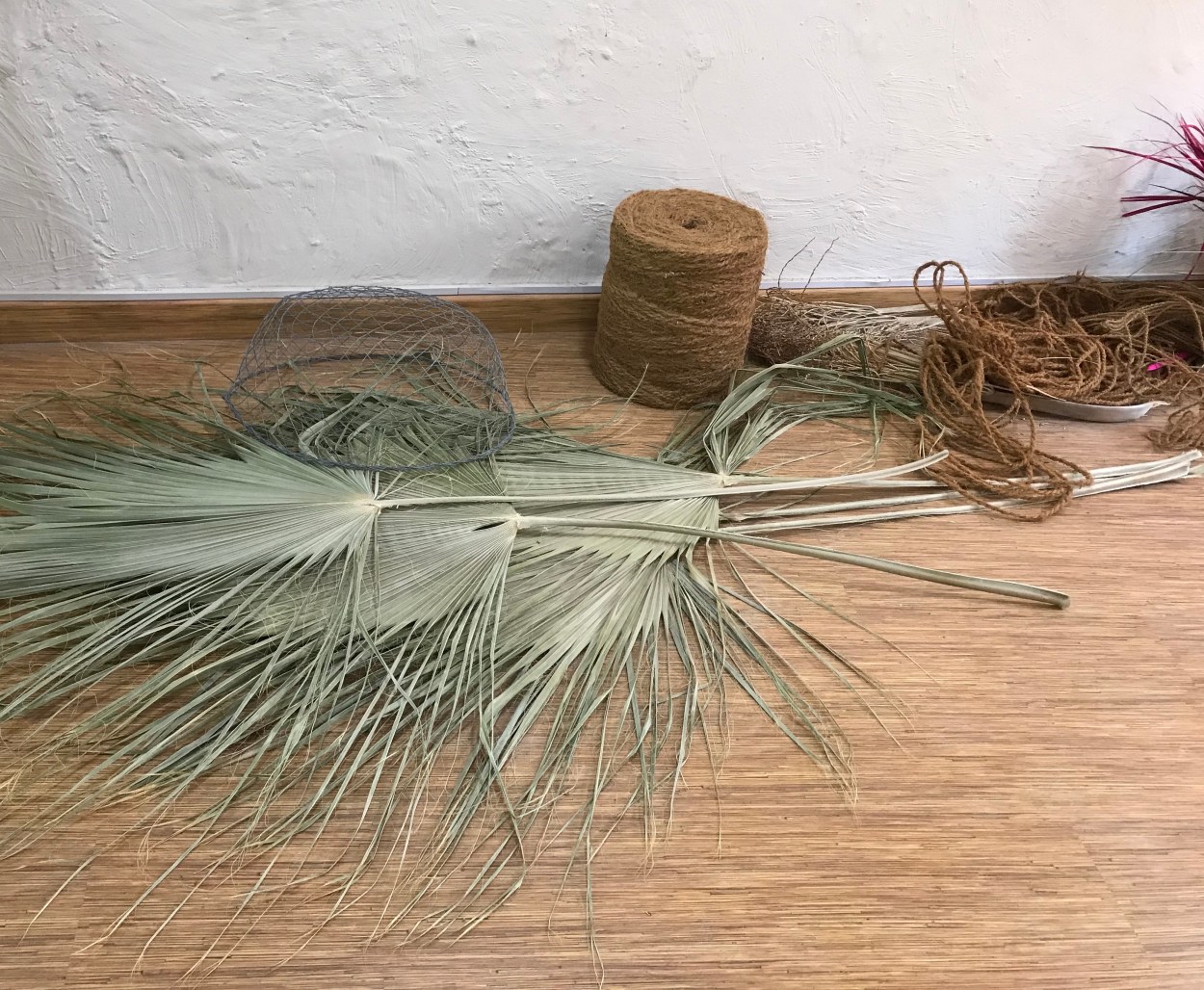 Exploring Culture of Bahrain – Pottery Demonstration at Al Jasra ...