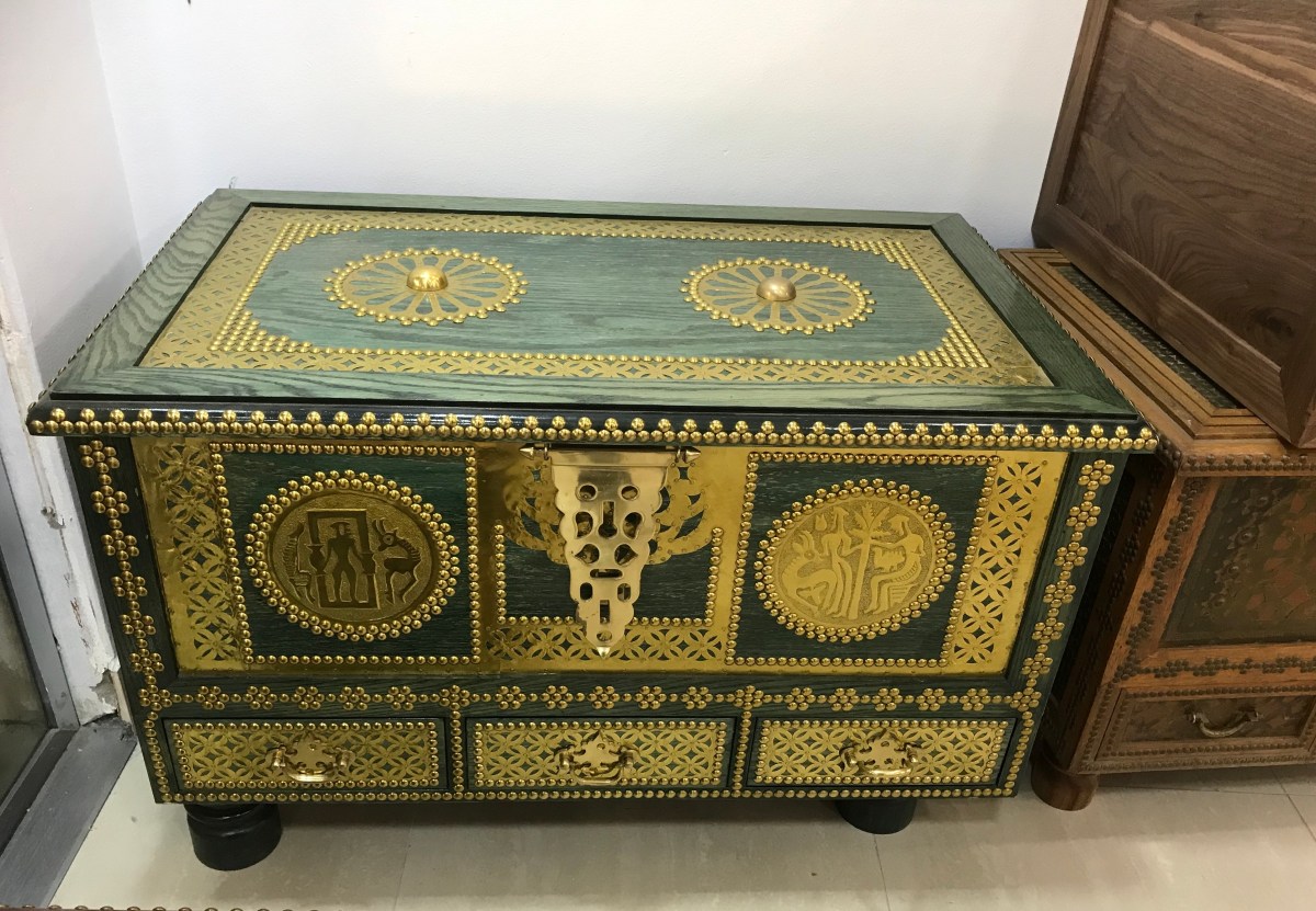 Exploring Culture of Bahrain – Pottery Demonstration at Al Jasra ...